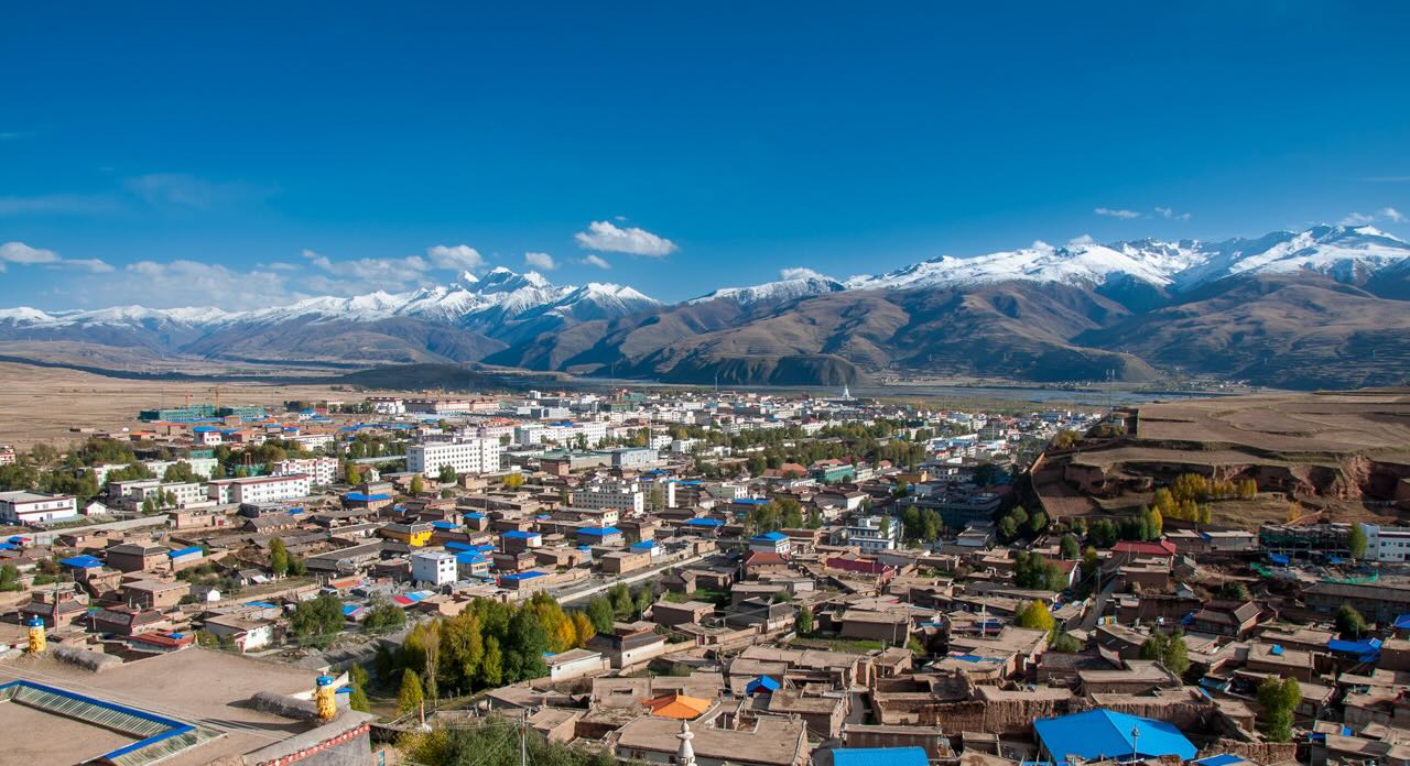 Amdo & Kham Tibet Group Tour - SnowLion Tours