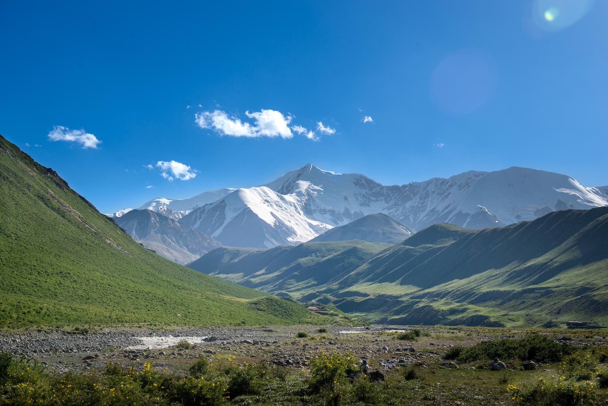 Amdo Tours - SnowLion Tours